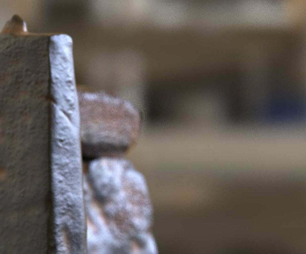 Models of Stonehenge: sizes for 76th and 35th scale replica miniatures